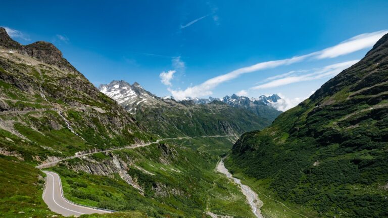 Cima Coppi: storia e curiosità della vetta più alta del Giro ...